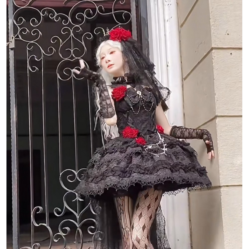 The Rose Covenant Gothic Dress by Rose Letter (RL01)